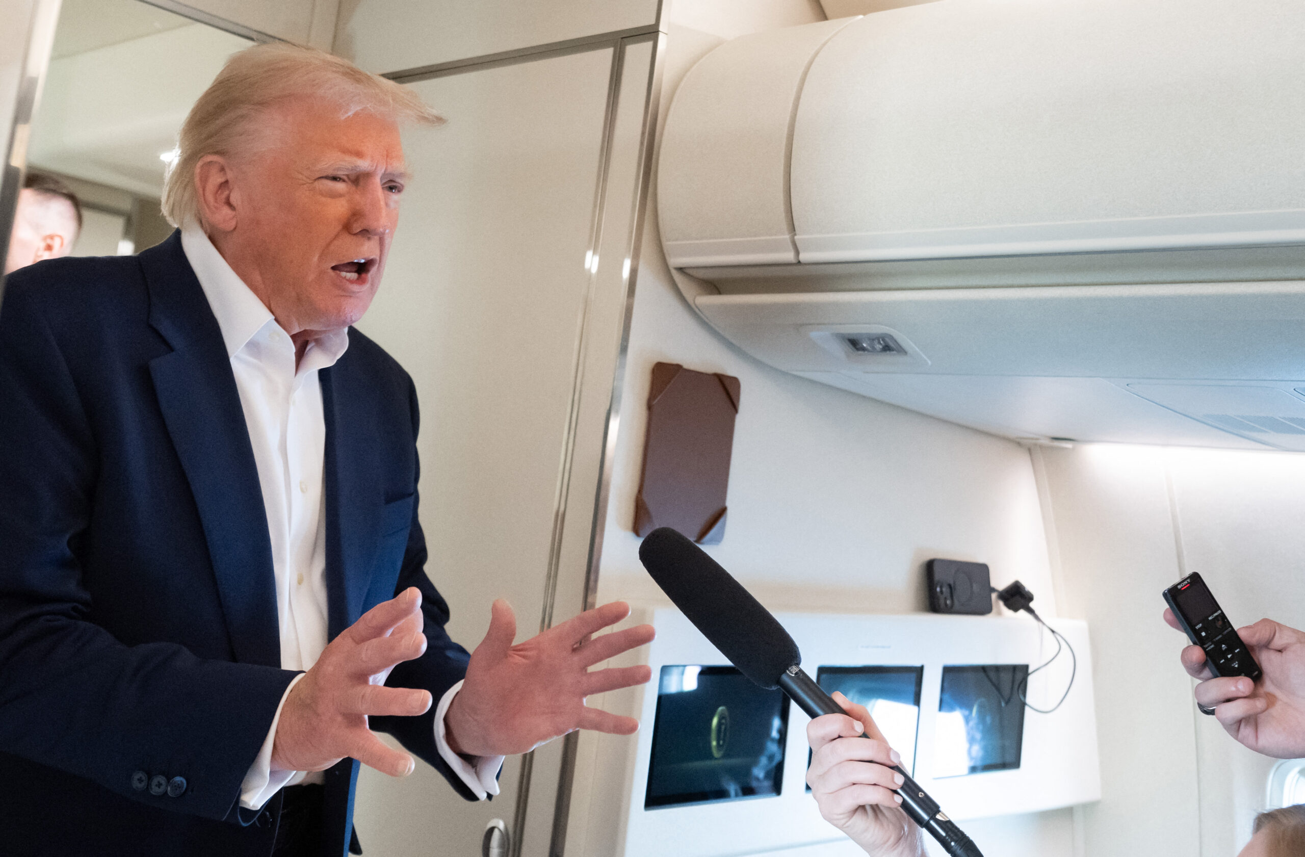 Trump on movies produced abroad: I'm ordering '100% tariff'