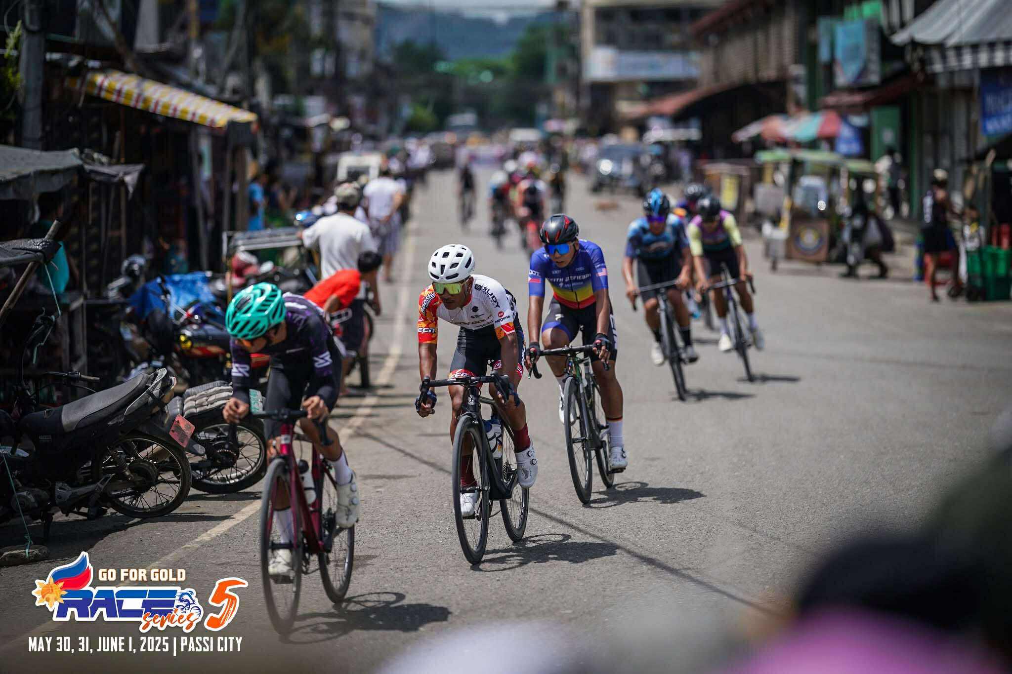 Andreu Ferrer cracks top 3 in Go For Gold Race Series 5