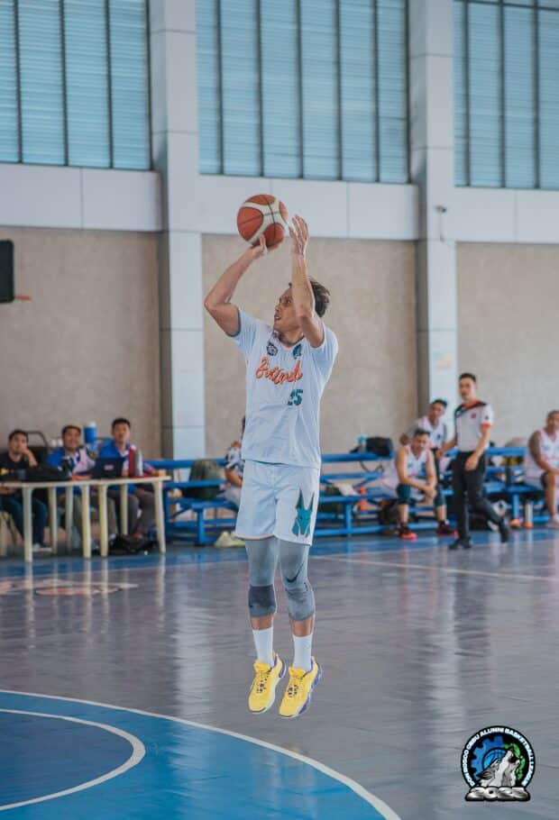 Hontiveros drops 44 in Batch 1994’s rout of Batch 1995