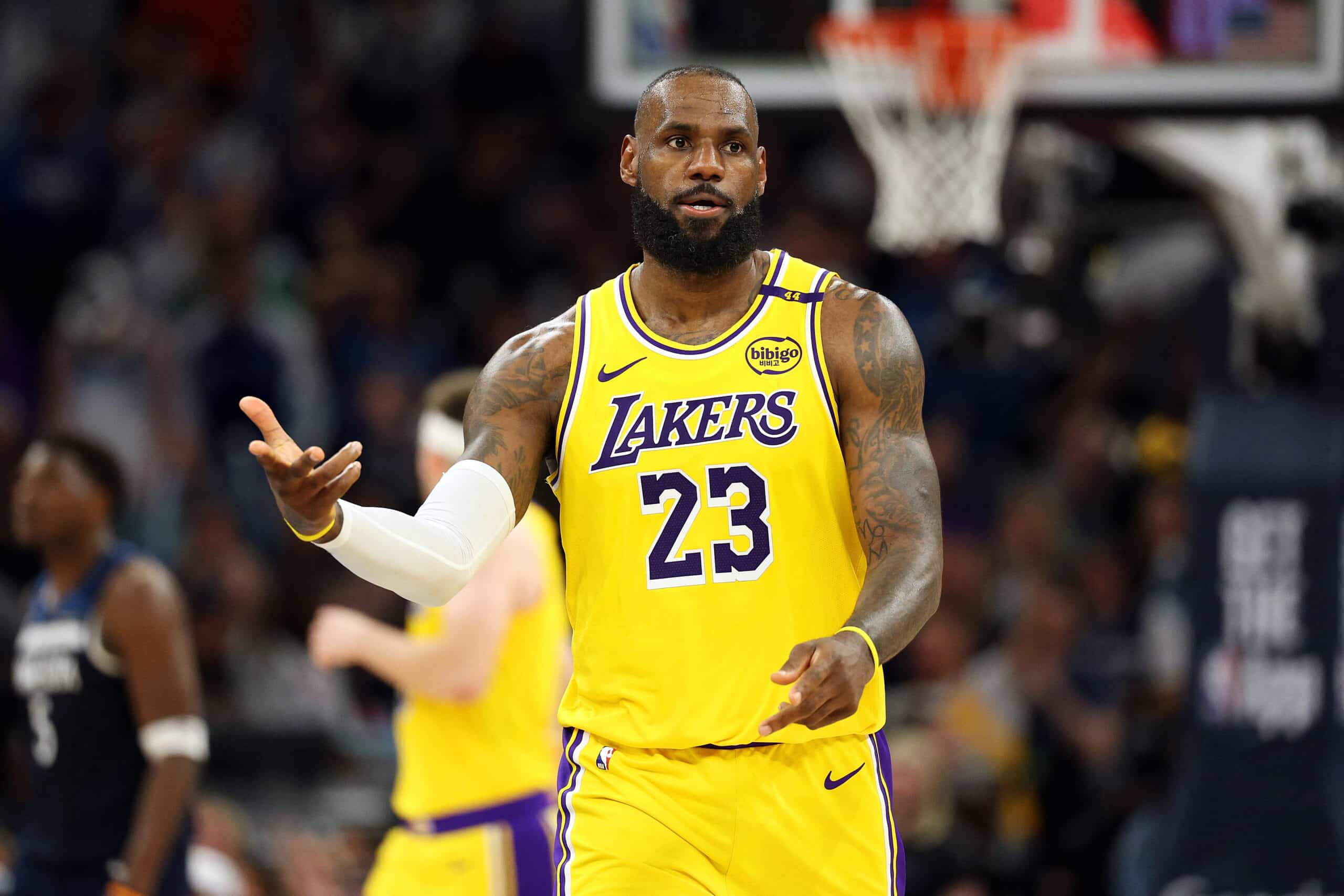 NBA: Lebron James opts in with Lakers for next season - reports