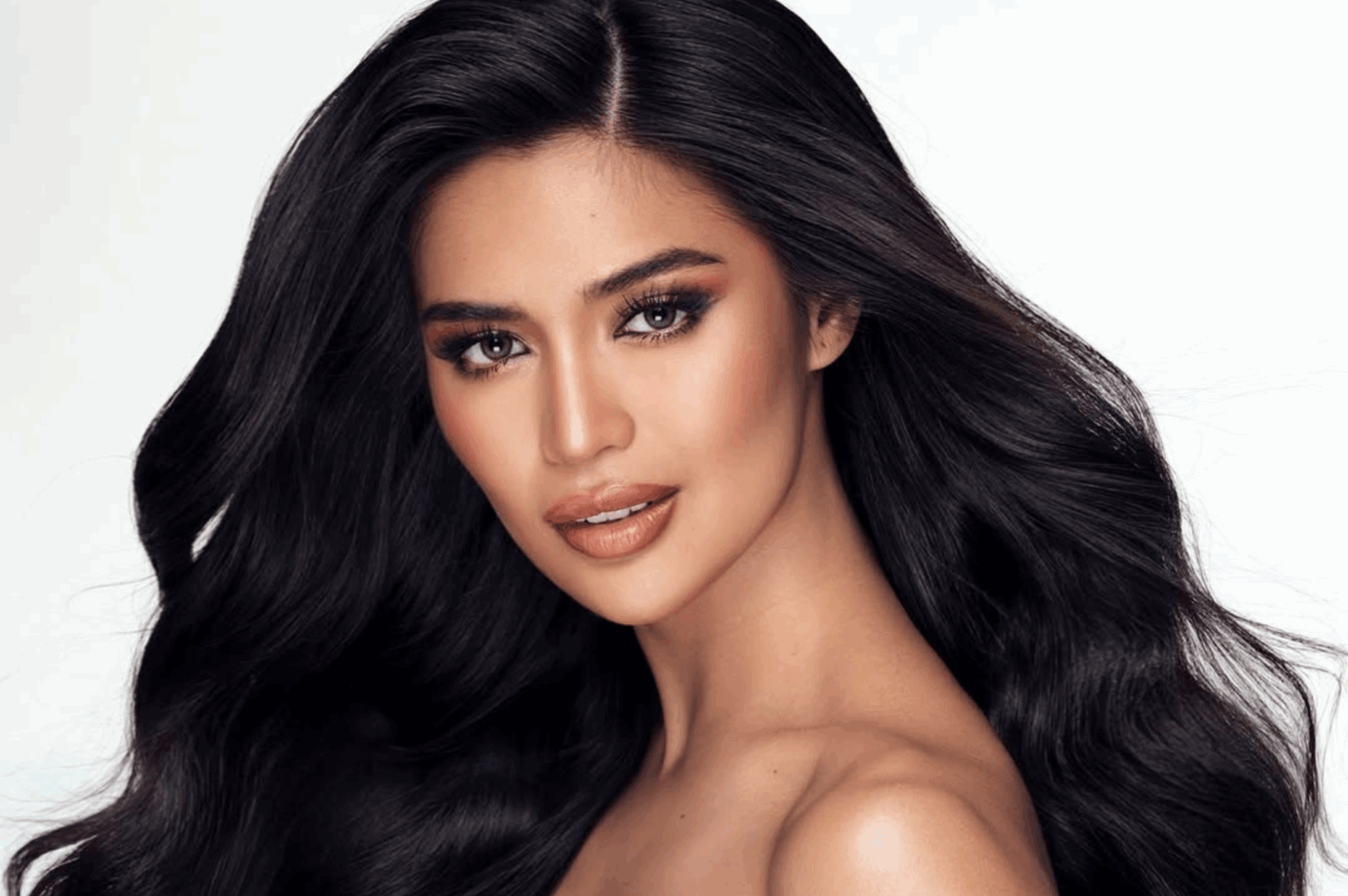 Krishnah Gravidez finishes in Top 8 at Miss World 2025