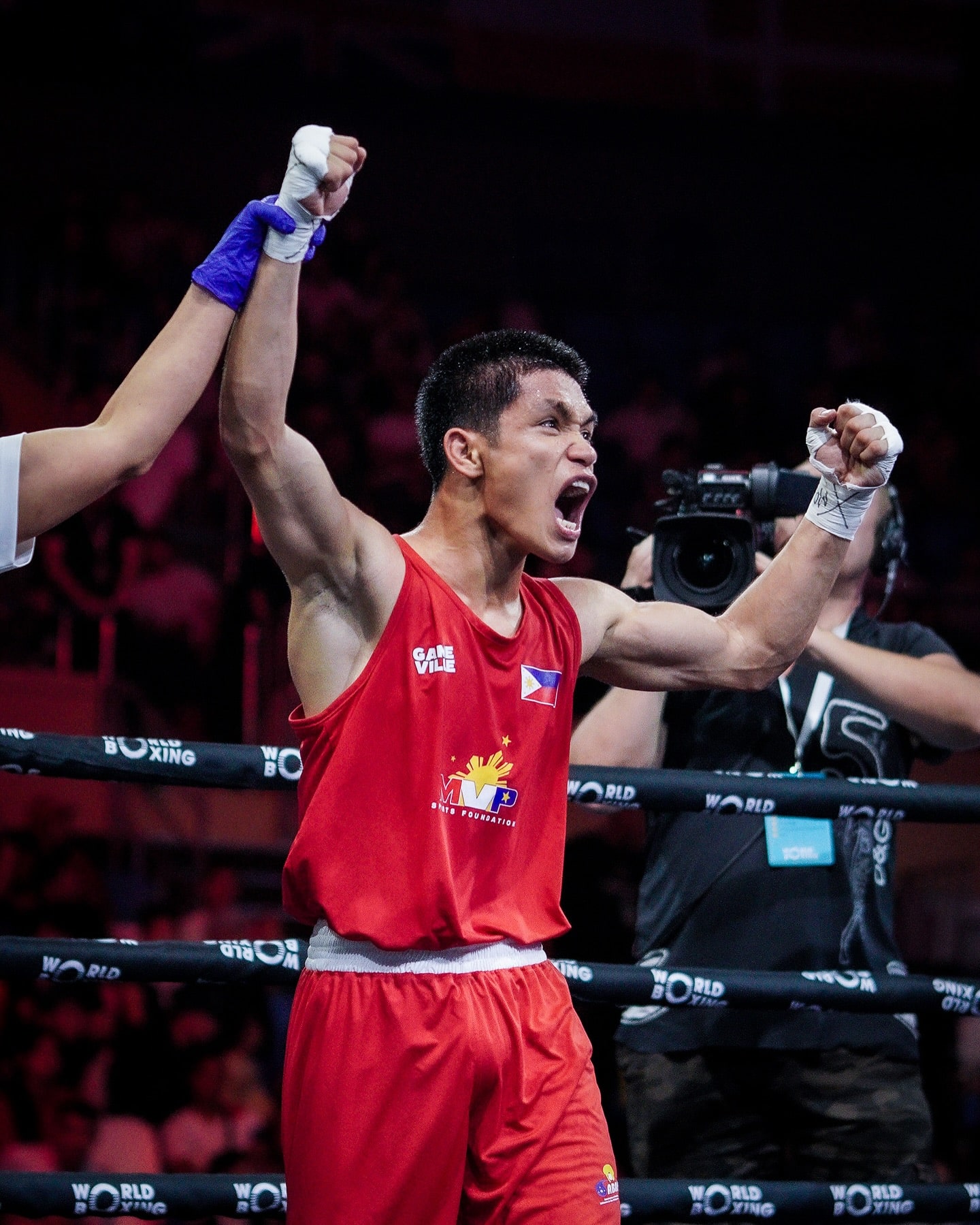 Jay Bryan Baricuatro dominates Aussie foe