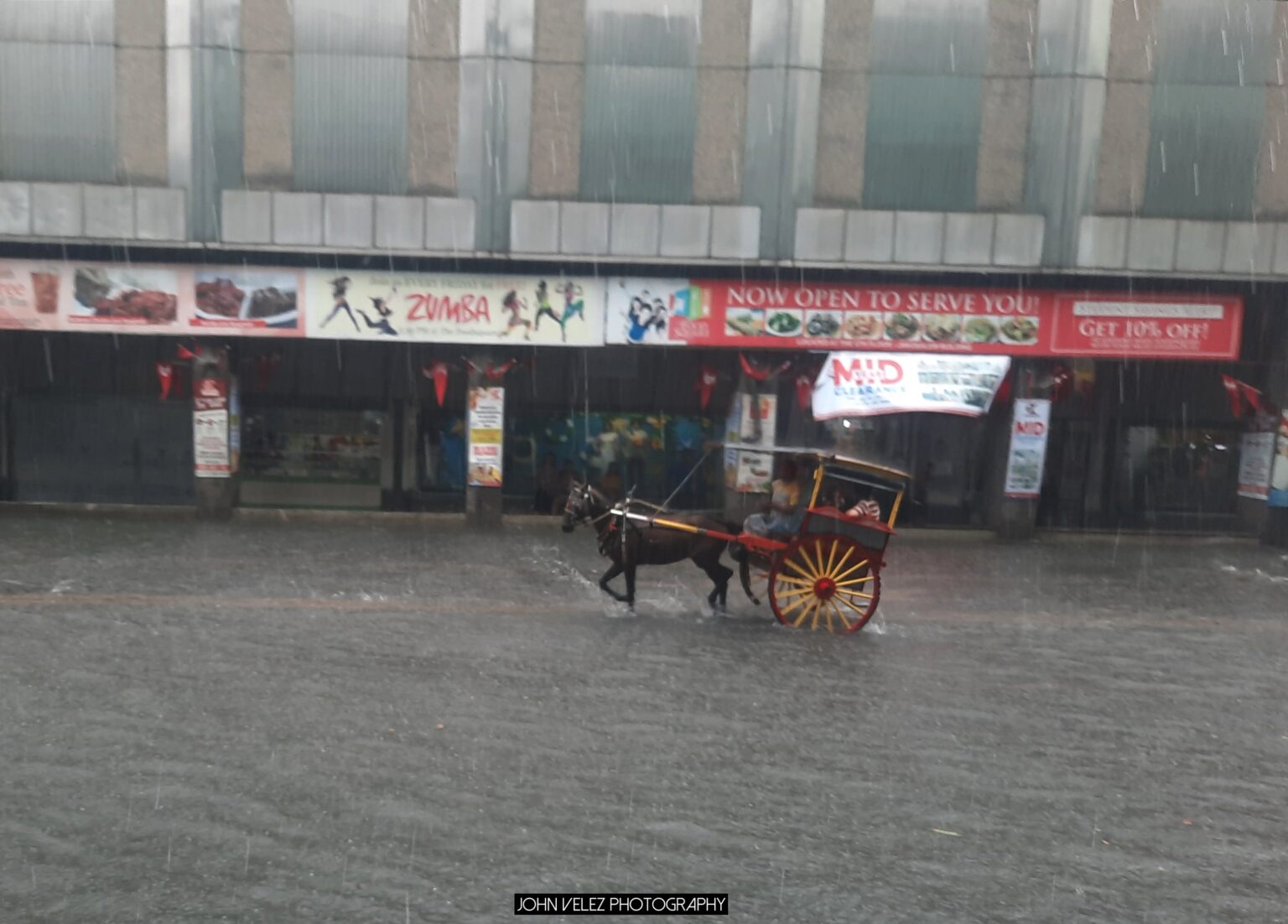 Habagat-induced downpour causes heavy flooding in Metro Cebu