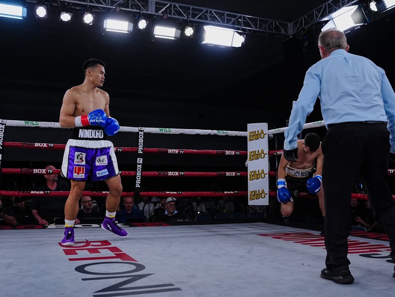 Weljon Mindoro stays perfect with 15th straight K.O