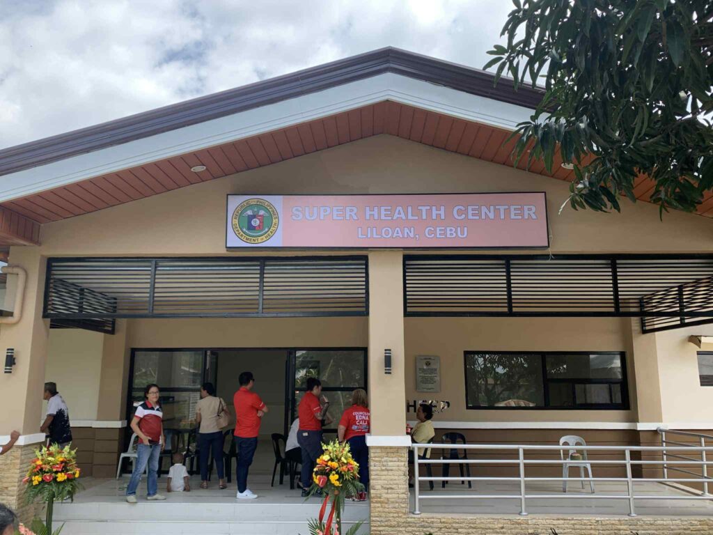Super Health Center: Frasco leads turnover in Liloan, Carmen