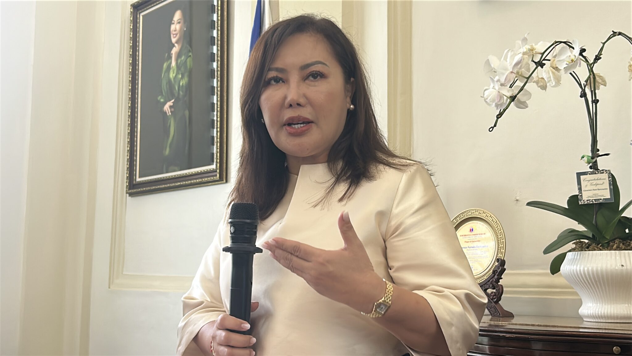 Pam and Duke trade barbs over Danao hospital