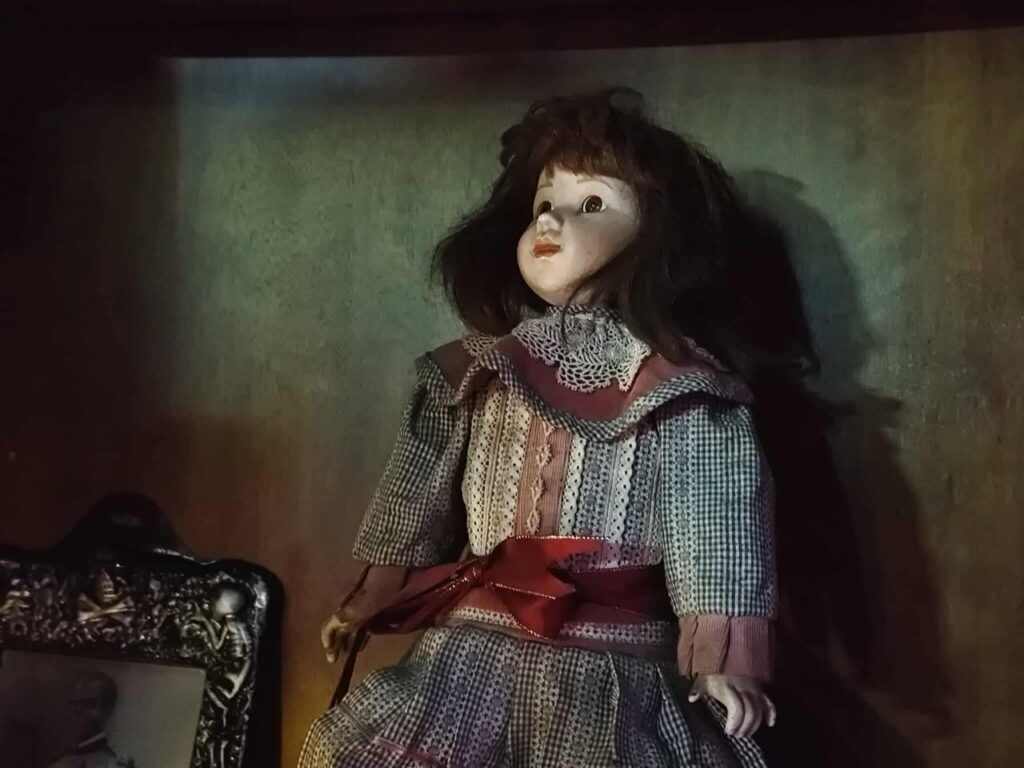 Witness a haunting farewell: The Conjuring: Last Rites premieres at ...