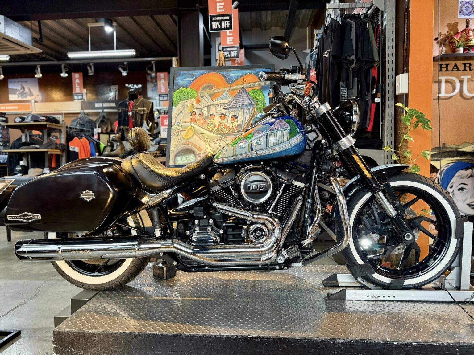 Anthony Fermin's "Strings of Home" for Harley-Davidson of Cebu