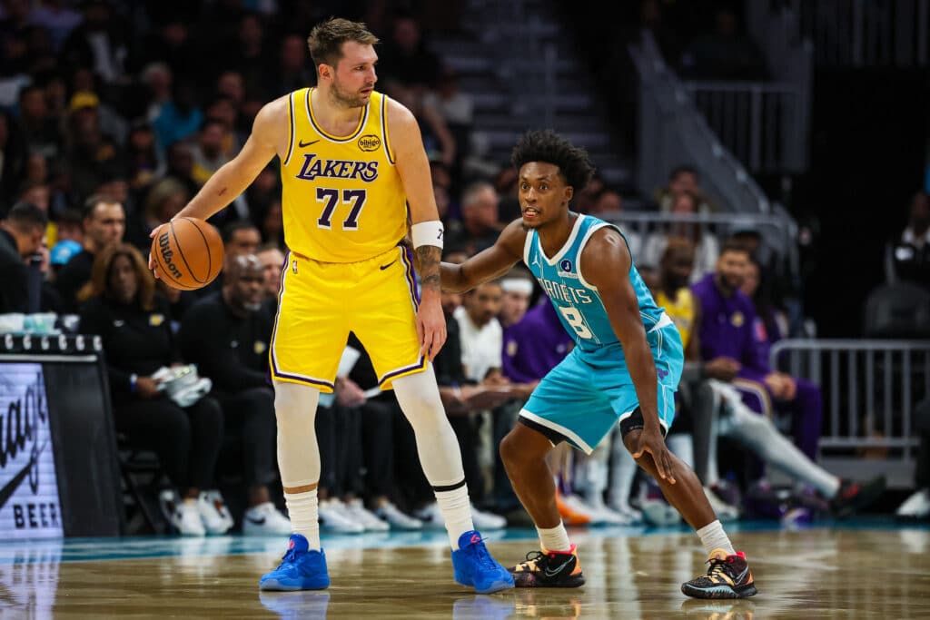 NBA: Doncic scores 38 points as Lakers get 6th win in last 7 games