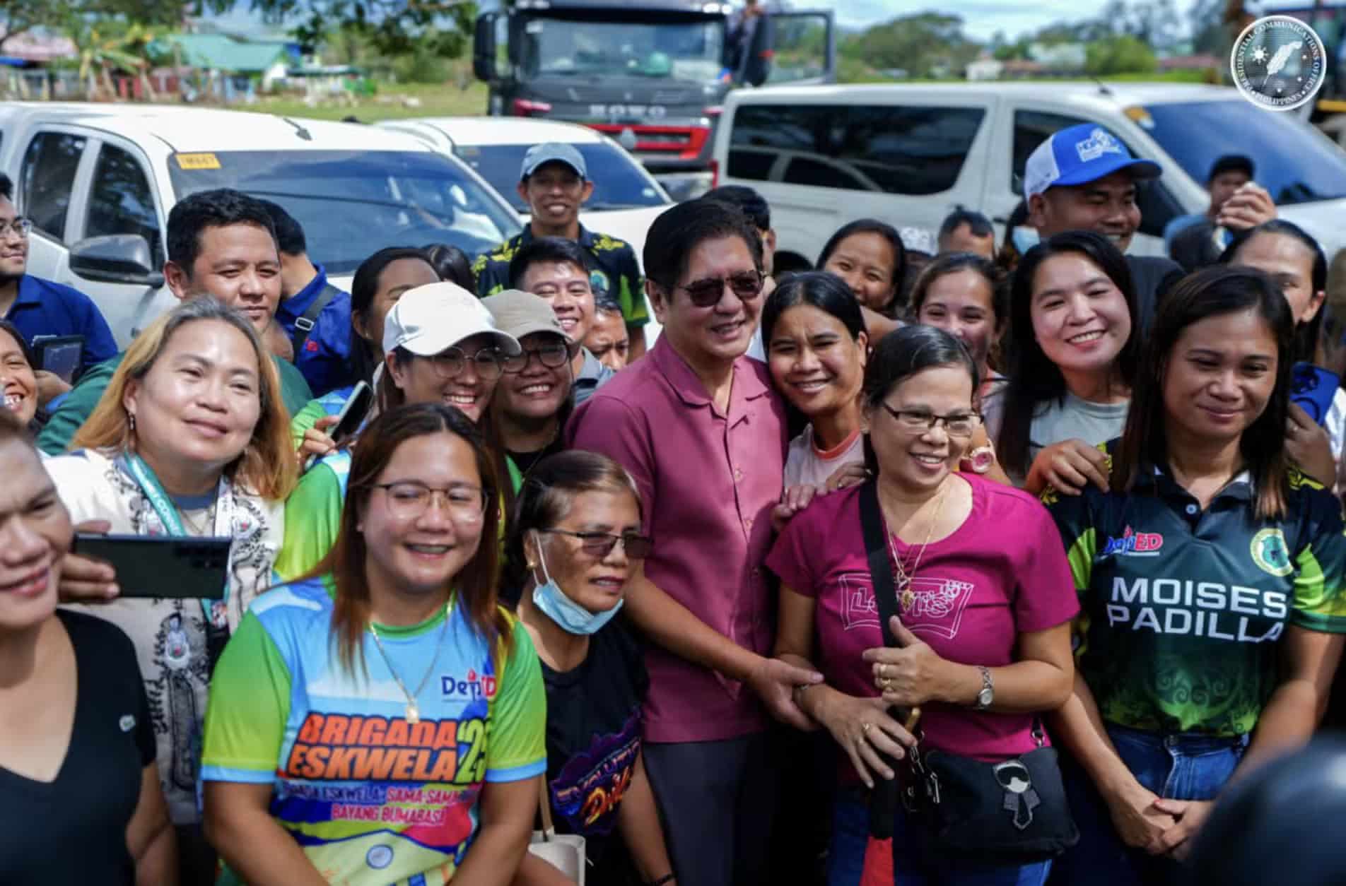 Marcos visits typhoon-affected families in Negros Occidental