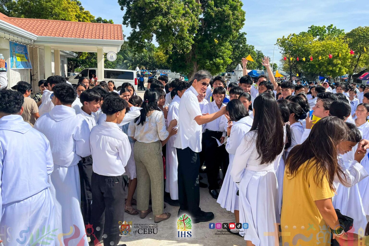 New Year 2026: Live simply, love generously, choose what is right, says ...