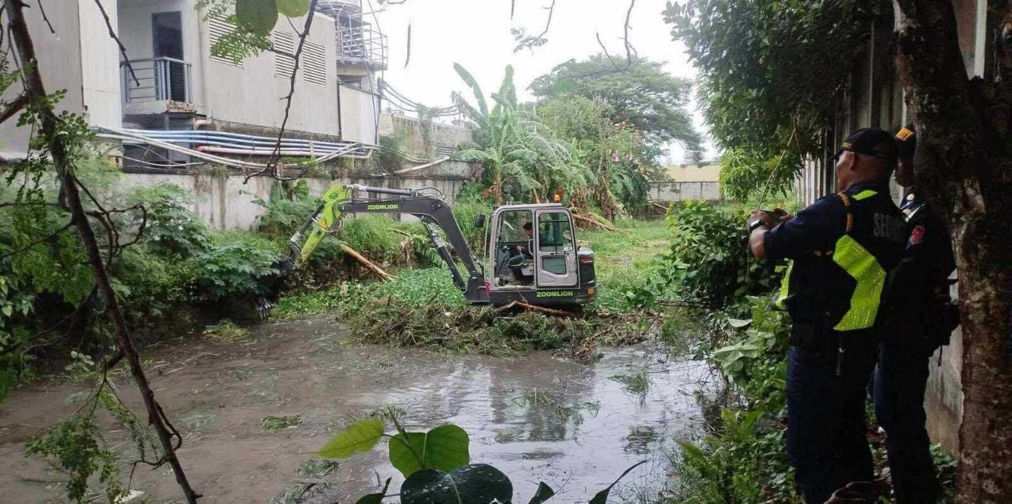 Lapu-Lapu flooding prompts apologies from Mayor, Representative Chan | Cebu Daily News