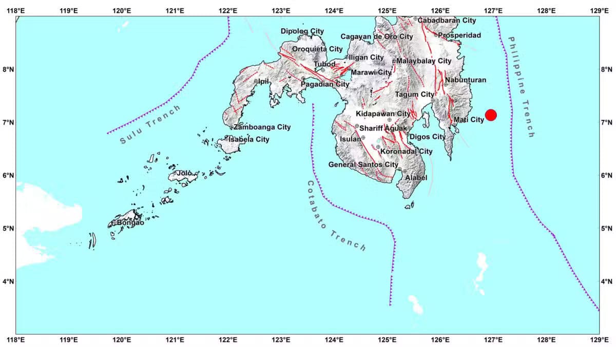 Magnitude 6.7 earthquake strikes off Davao Oriental
