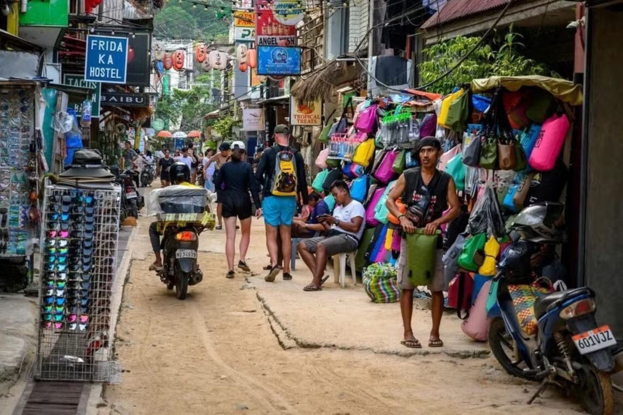 Philippine tourism falling behind neighbors in arrivals