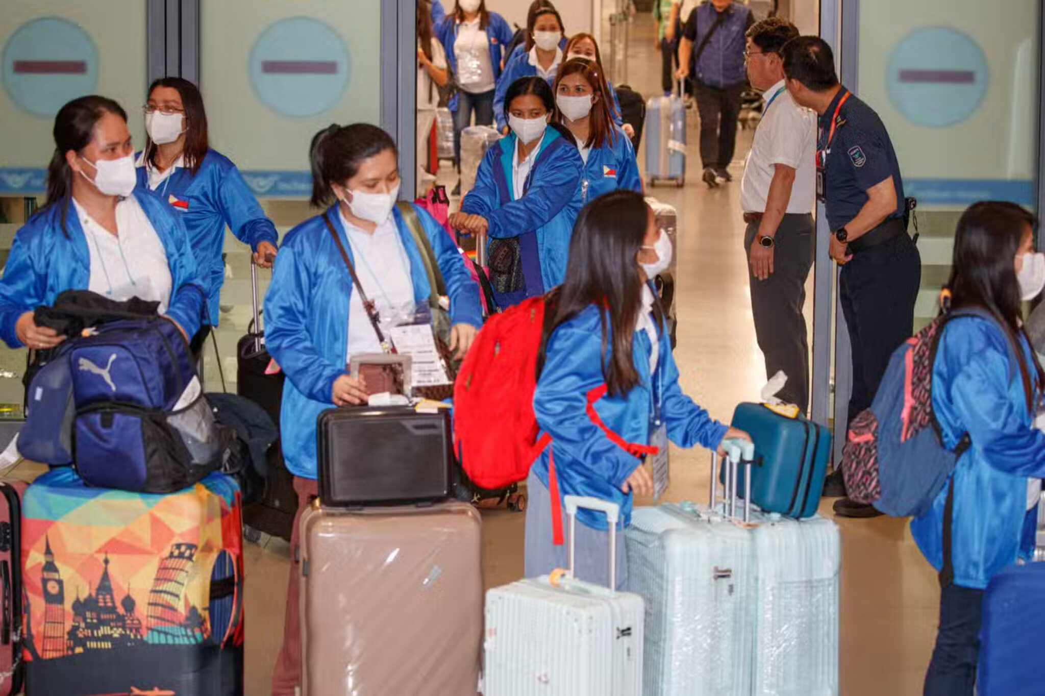 Filipina caregivers in Korea earn half the average salary —study