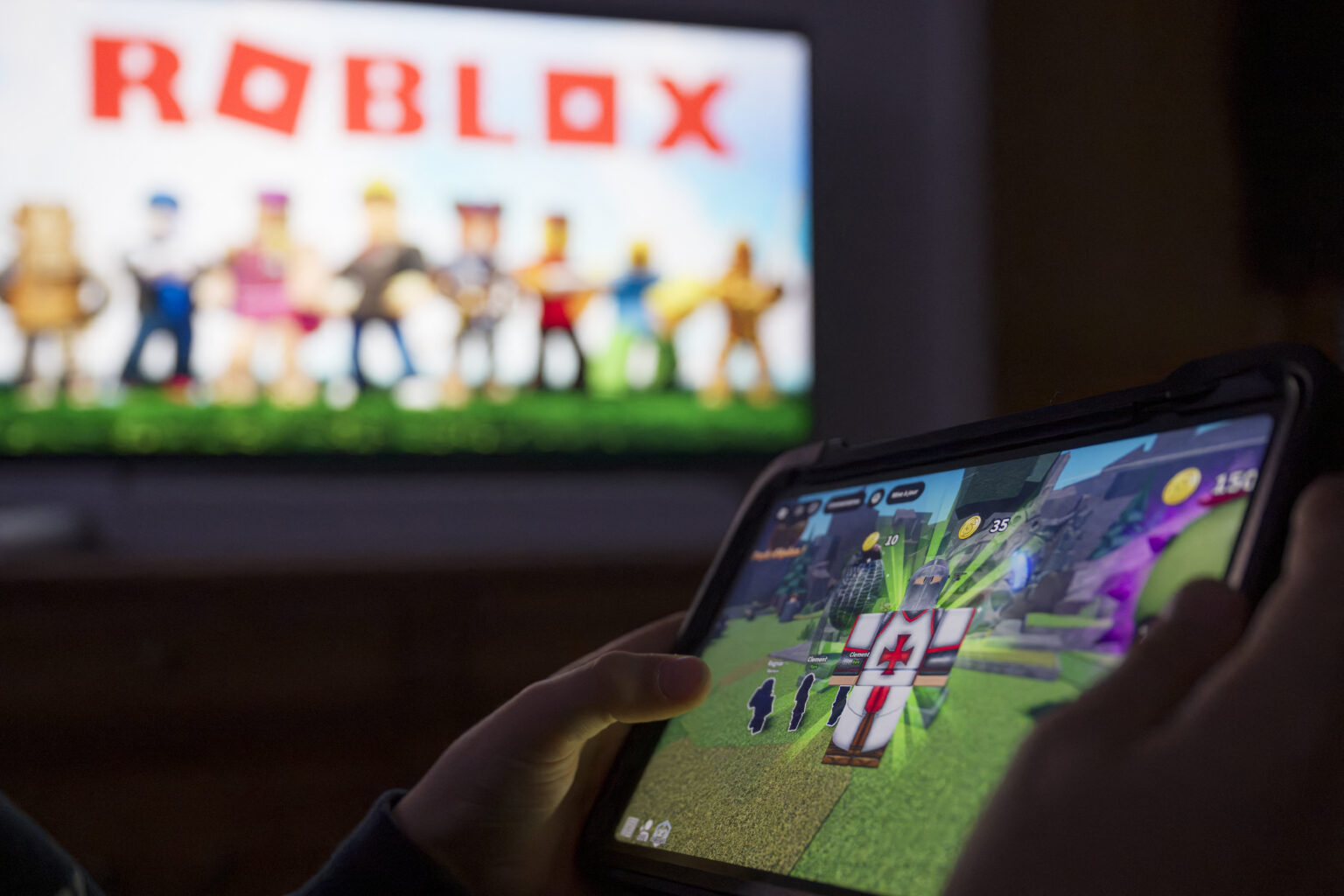 Netizens say parenting — not Roblox ban — is key to child safety